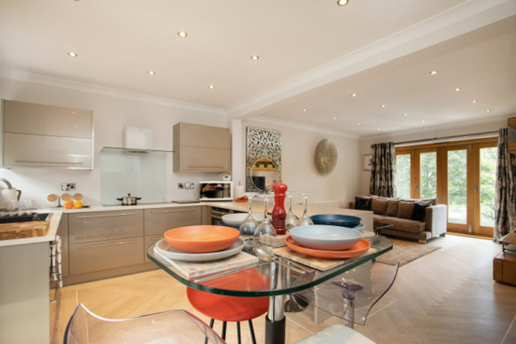 Nottingham Property Valuations,Surveys,Estates - Bramble & Wagg